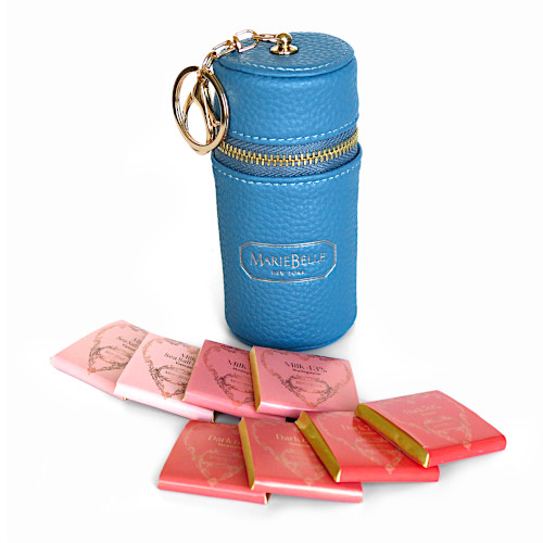 Carees De Chocolat in Lip Case《ブルー》